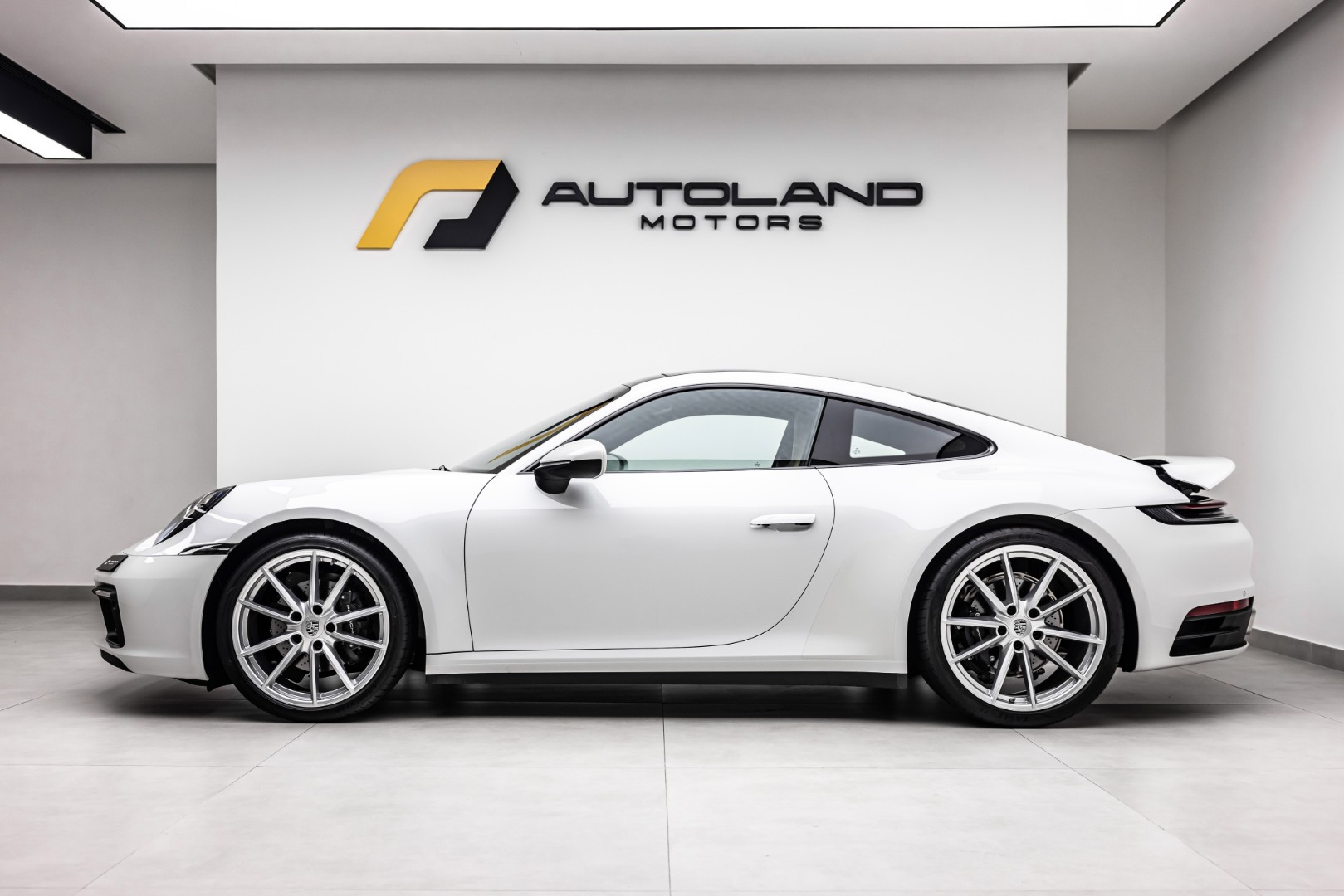 Buy a new car in Dubai | Best used car dealers in Dubai | auto land motors