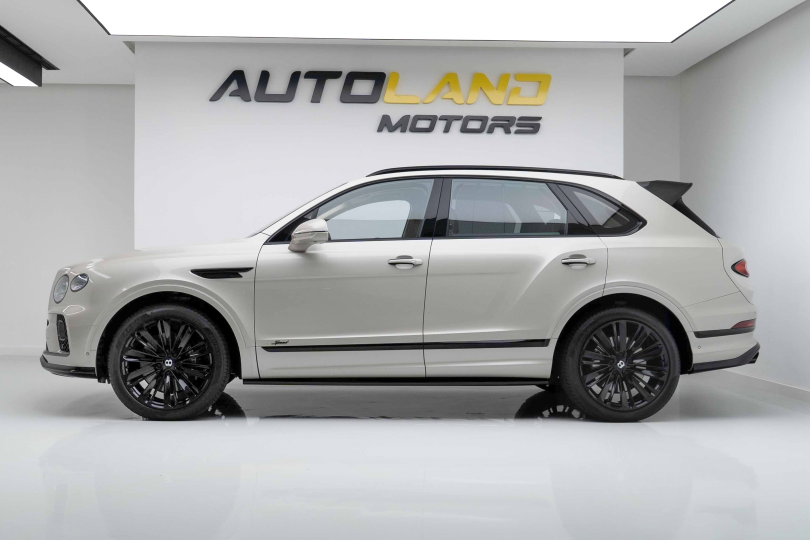 Buy a new car in Dubai | Best used car dealers in Dubai | auto land motors