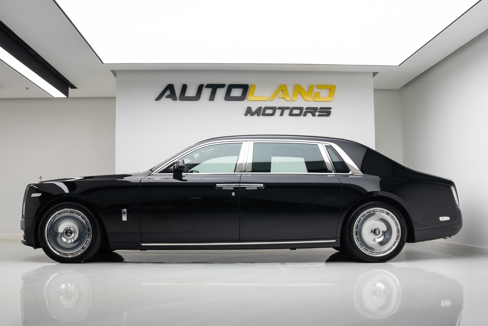 Buy a new car in Dubai | Best used car dealers in Dubai | auto land motors